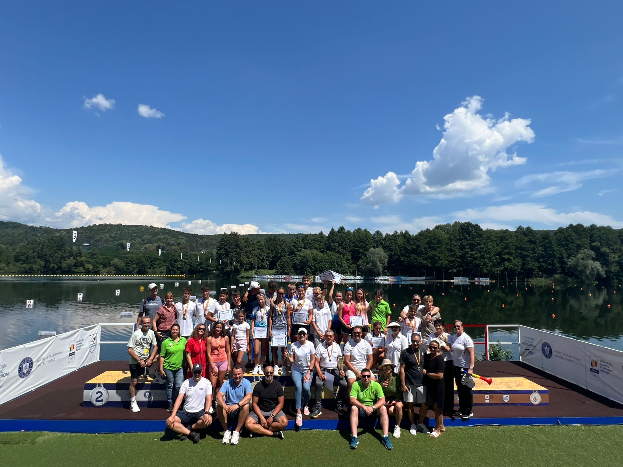 CSS6 București câștigă Campionatul Național Școlar de Kaiac-Canoe cu 22 ...