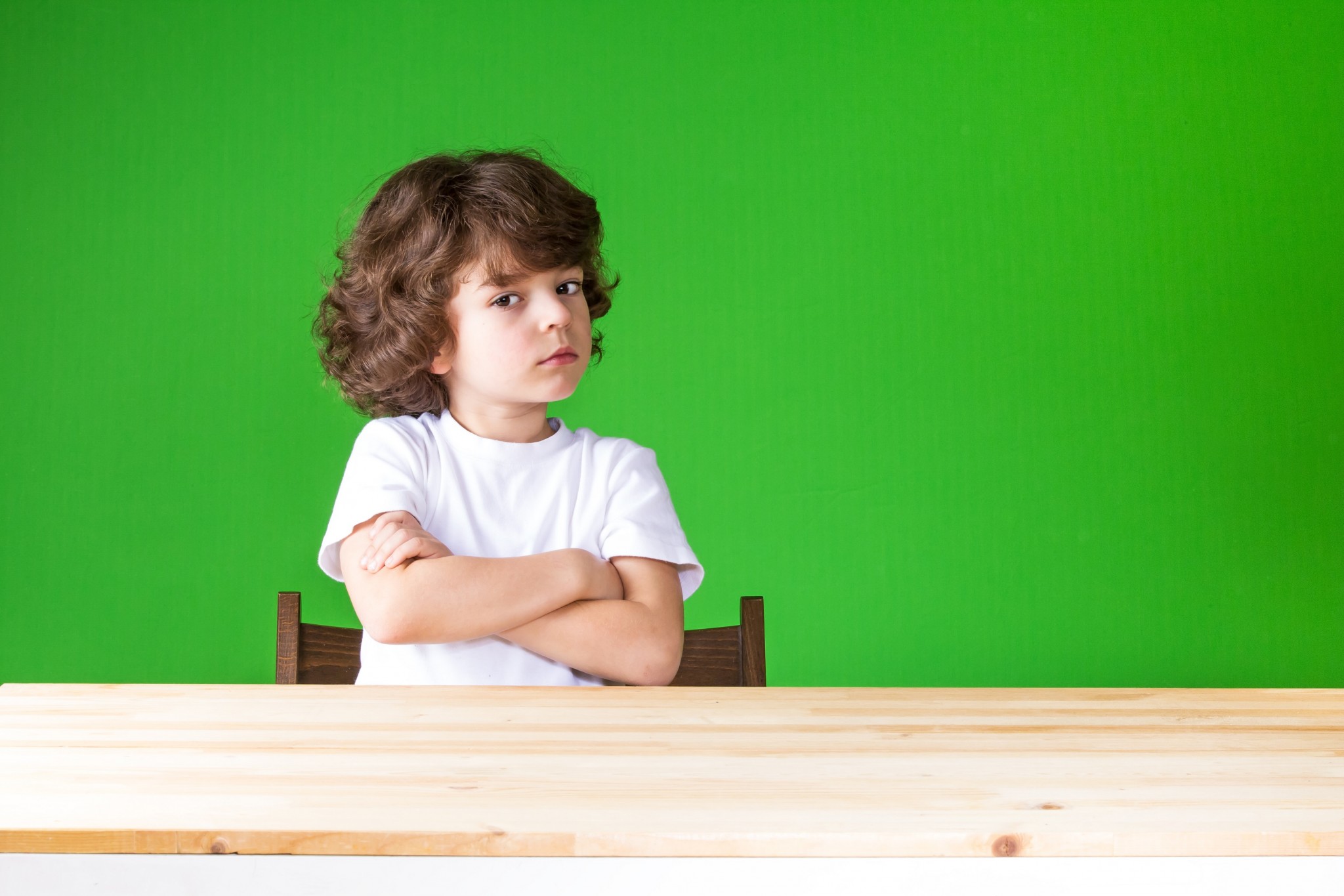 De ce se razgandesc copiii? Ce explicatii si ce solutii ofera Urania ...