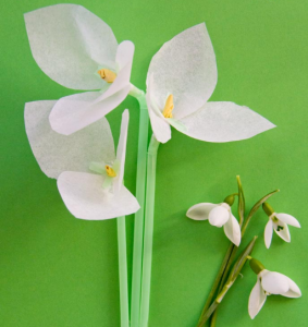 Cadou de Martisor: ghiocei din paie si hartie - Itsy Bitsy